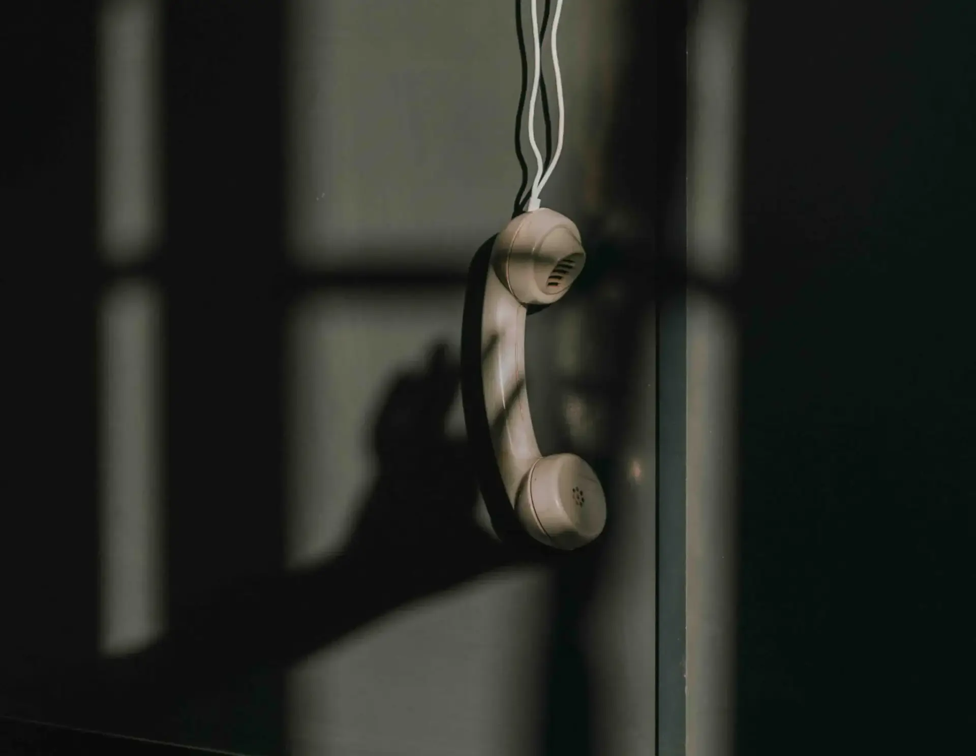 What is a Call Whisper? - Convirza